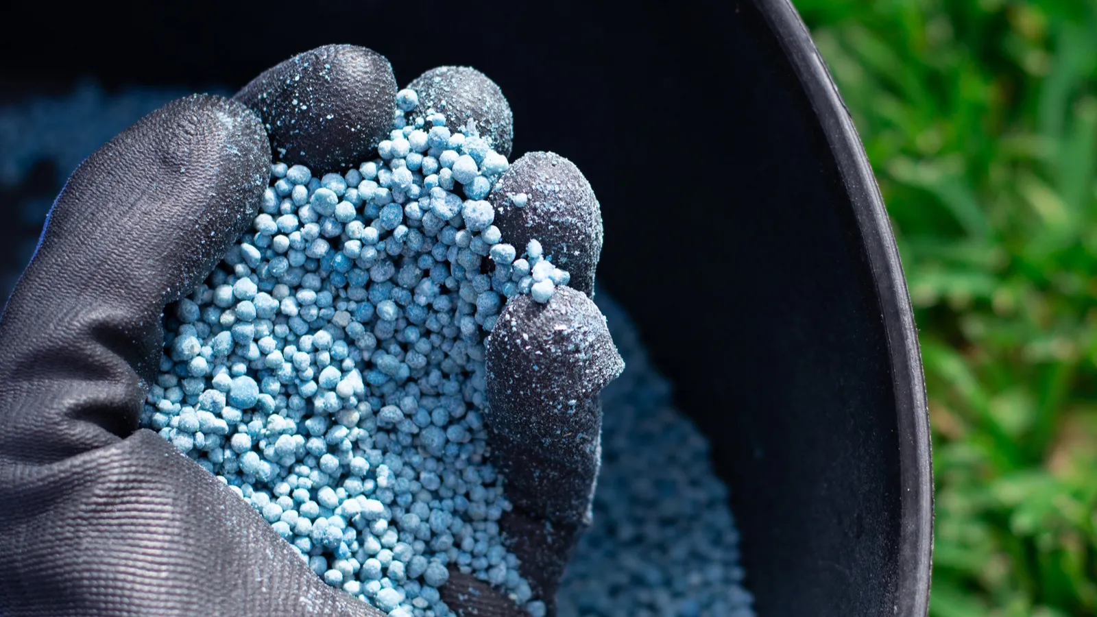 Texas fertilizer plants draw federal attention as price hikes fuel ...