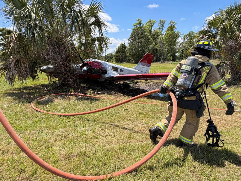 Pilot escapes minor fire after small plane crash in Kissimmee