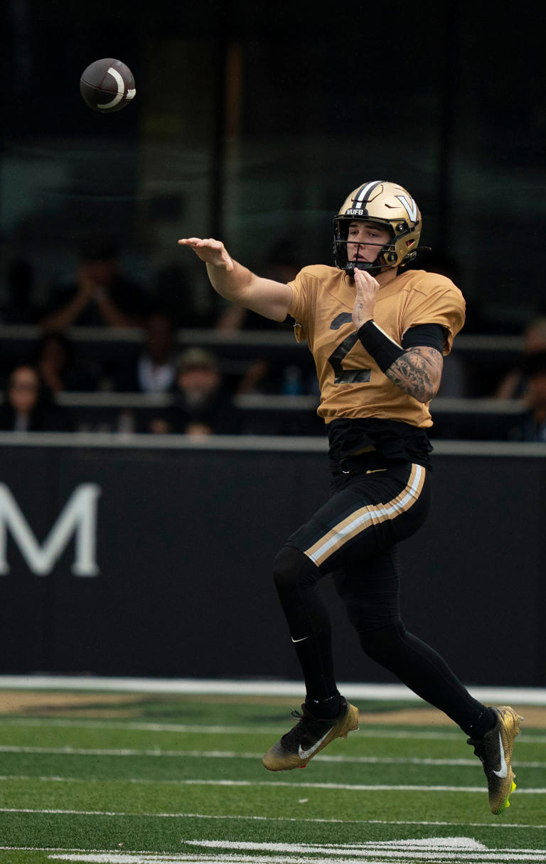 Vanderbilt football game times, TV announced for first three games 2026