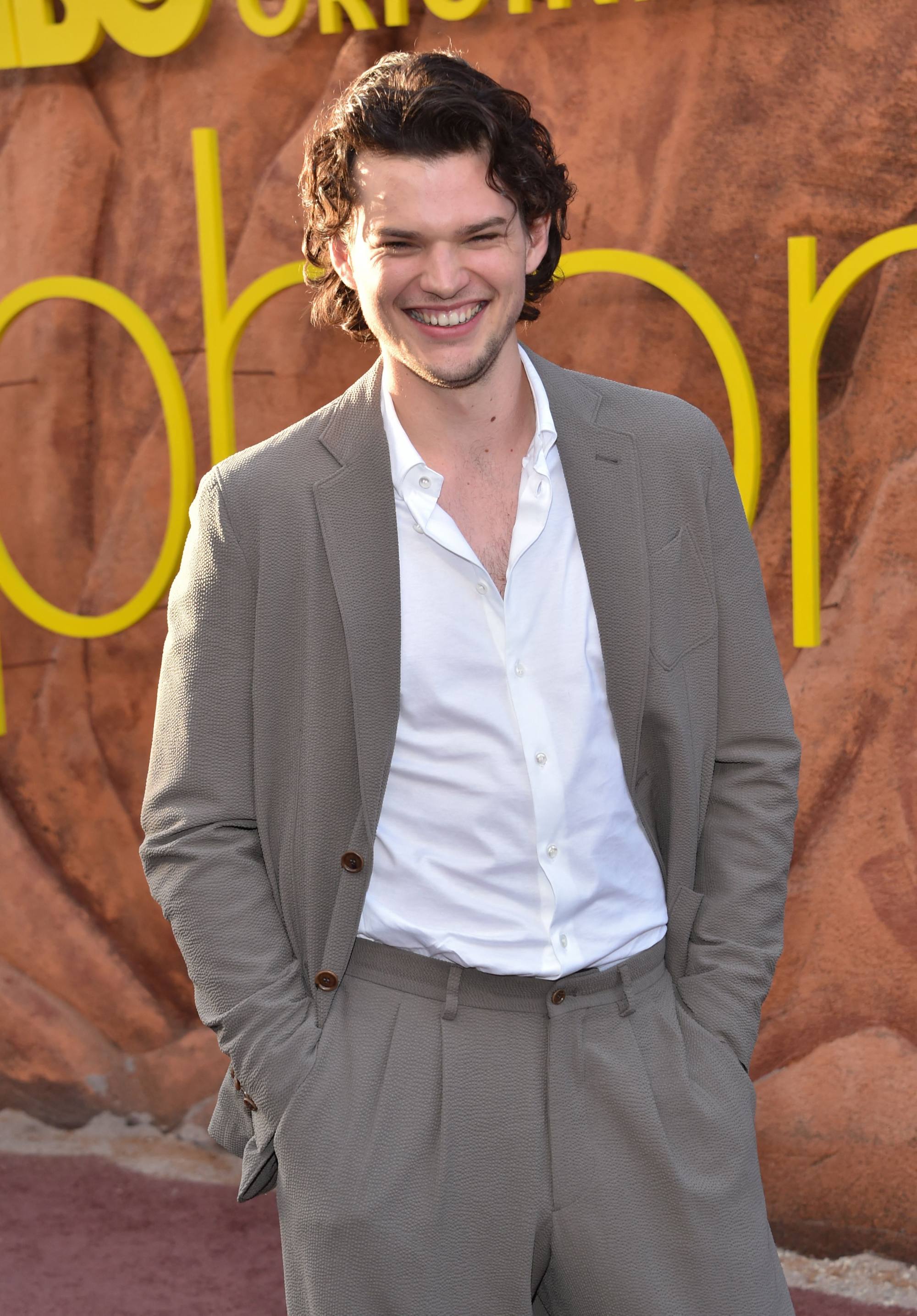 Meet Richard Gere’s son, Homer James Jigme Gere – who plays Dylan in ...