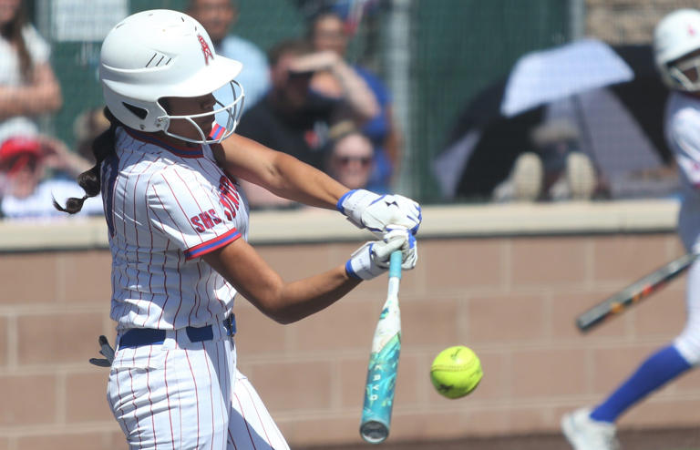Sundown vs Shiner softball state championship score, live updates