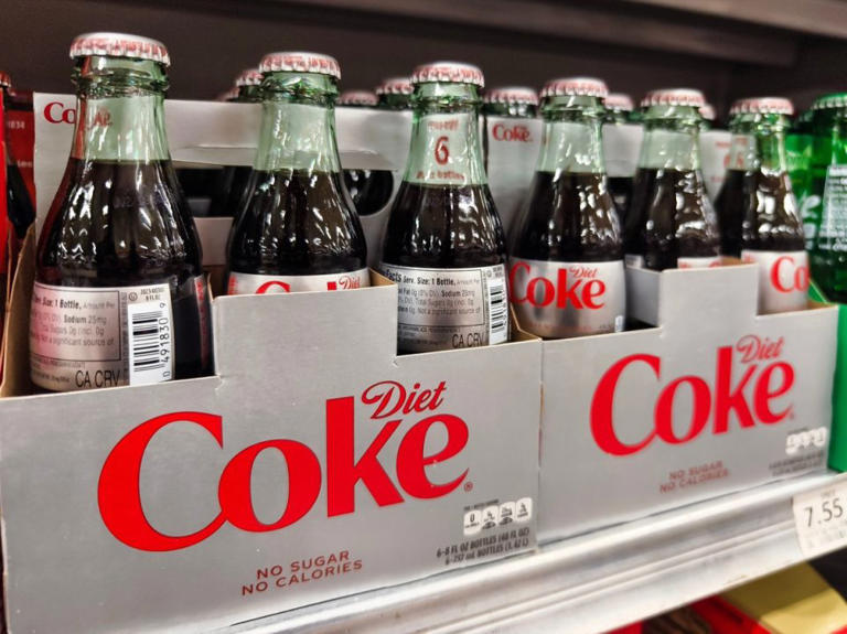 What happens to your body when you drink Diet Coke every day