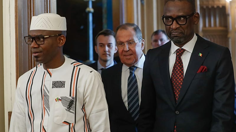 Mali : mort du ministre de la Défense Sadio Camara, les Russes quittent ...