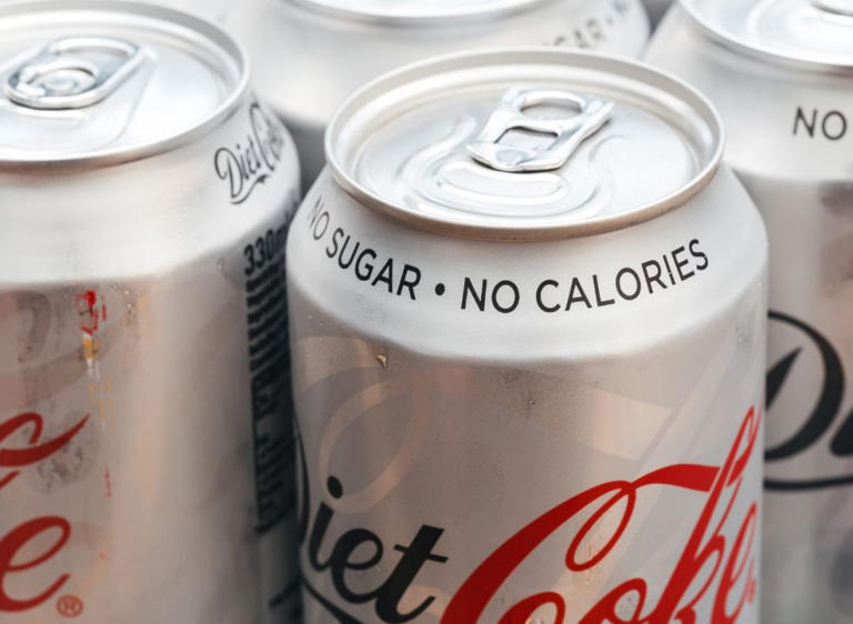 What happens to your body when you drink Diet Coke every day