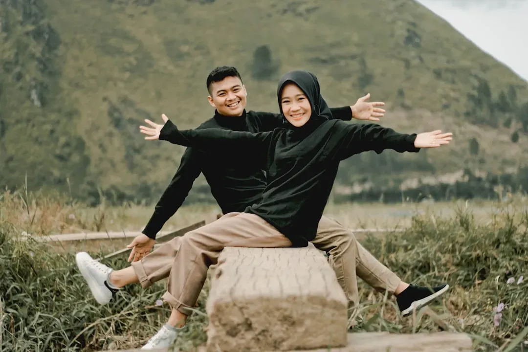 12 things that look like love in a relationship (even when they aren't)