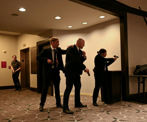 Gunman Breach at WH Dinner Is First in 102 Year History