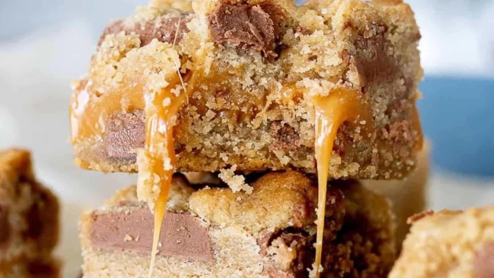 14 cookie bars that feel like a trip down the candy aisle