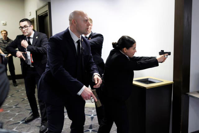 Gunman who tried to storm Donald Trump event was targeting US ...