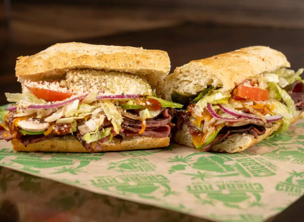 7 chain restaurants fans say have the best BBQ sliced beef sandwiches ...