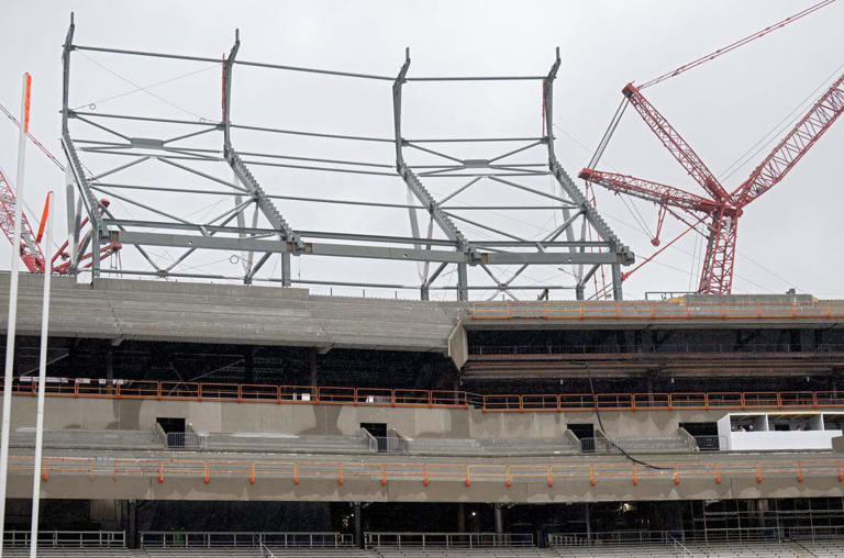 Inside look at the atmosphere, construction around Penn State's Blue ...