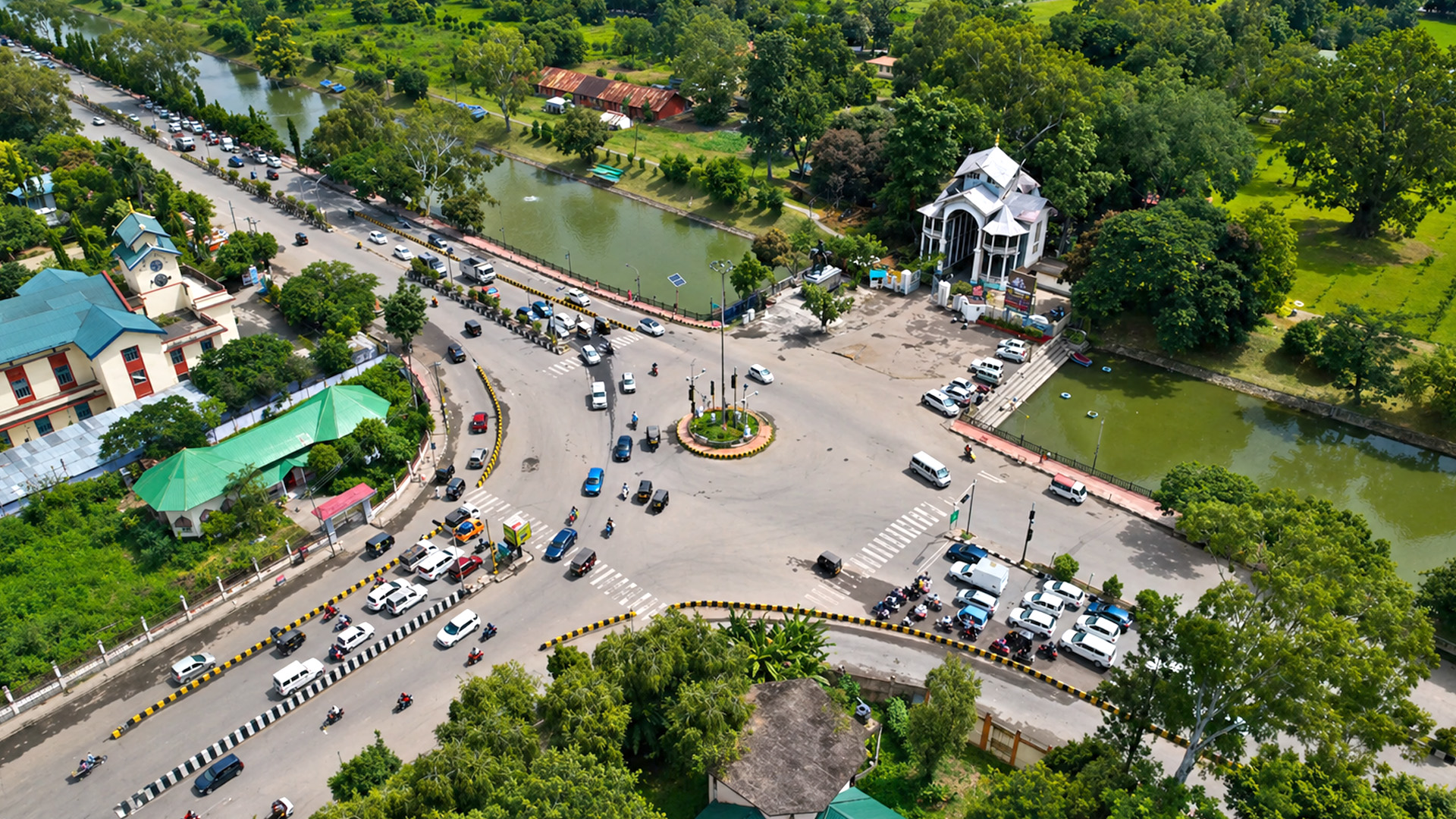 Traffic flowing through a complex highway junction