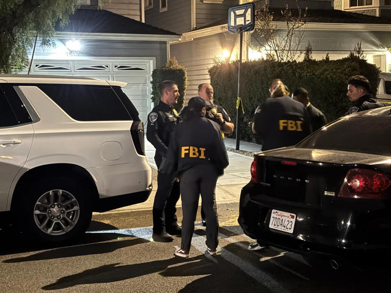 FBI raids home of suspected White House Correspondents’ Dinner shooter ...