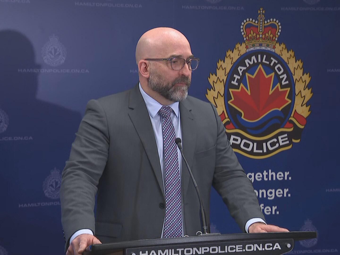 Un jeune de 14 ans recherché pour le meurtre d’un adolescent de 16 ans ...