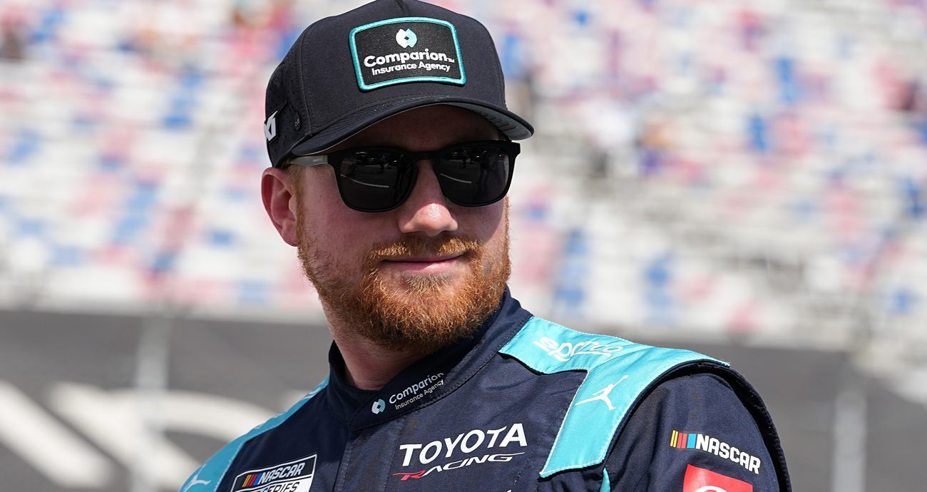 Tyler Reddick signs multiyear contract extension to remain with 23XI Racing