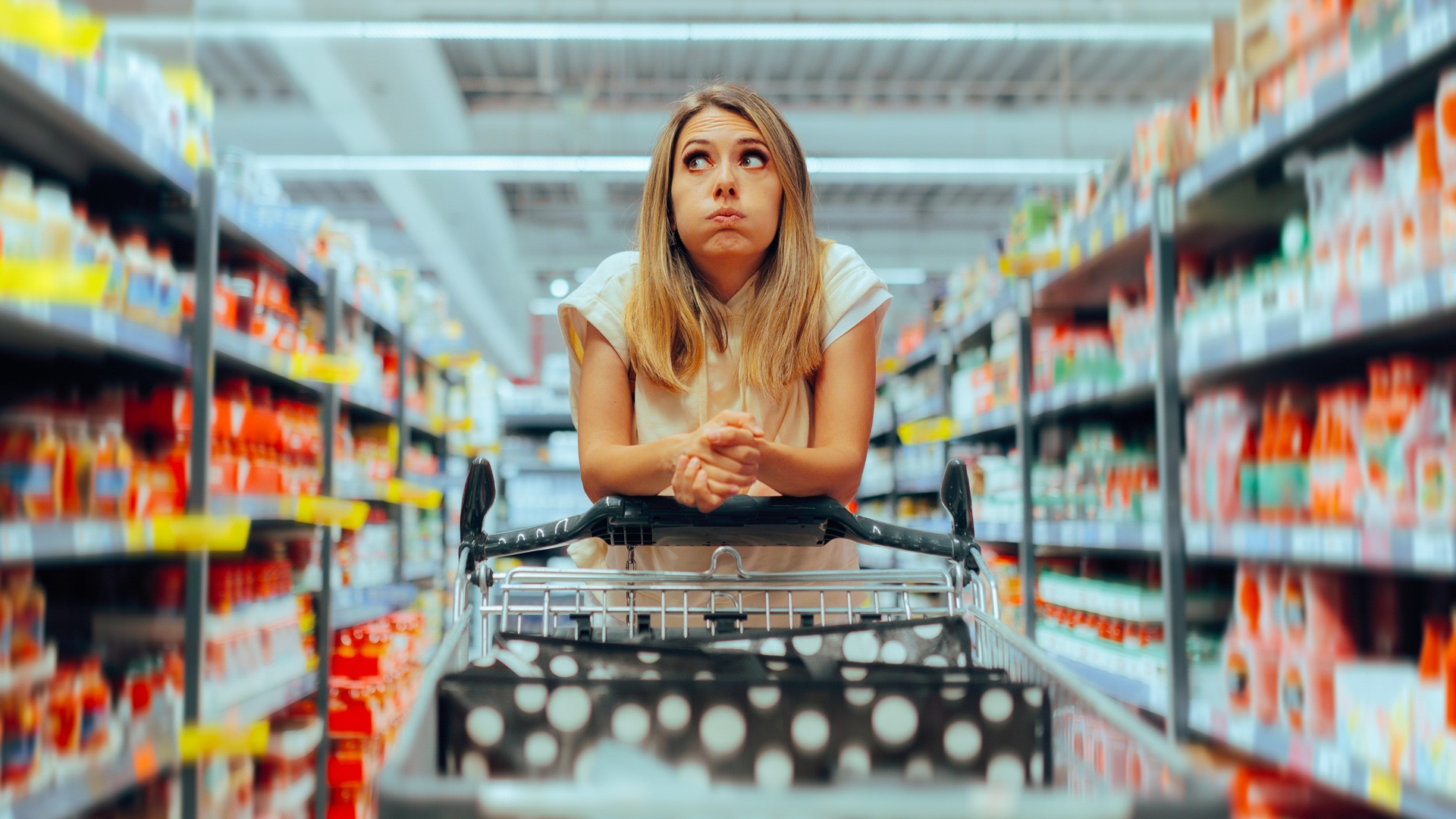 Which 'cheap' purchases are keeping Gen Z broke? Financial experts ...