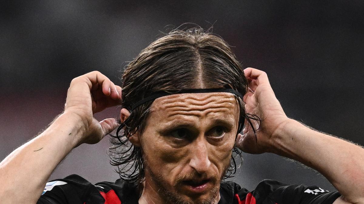 MN - Milan, le condizioni di Luka Modric dopo la botta alla testa