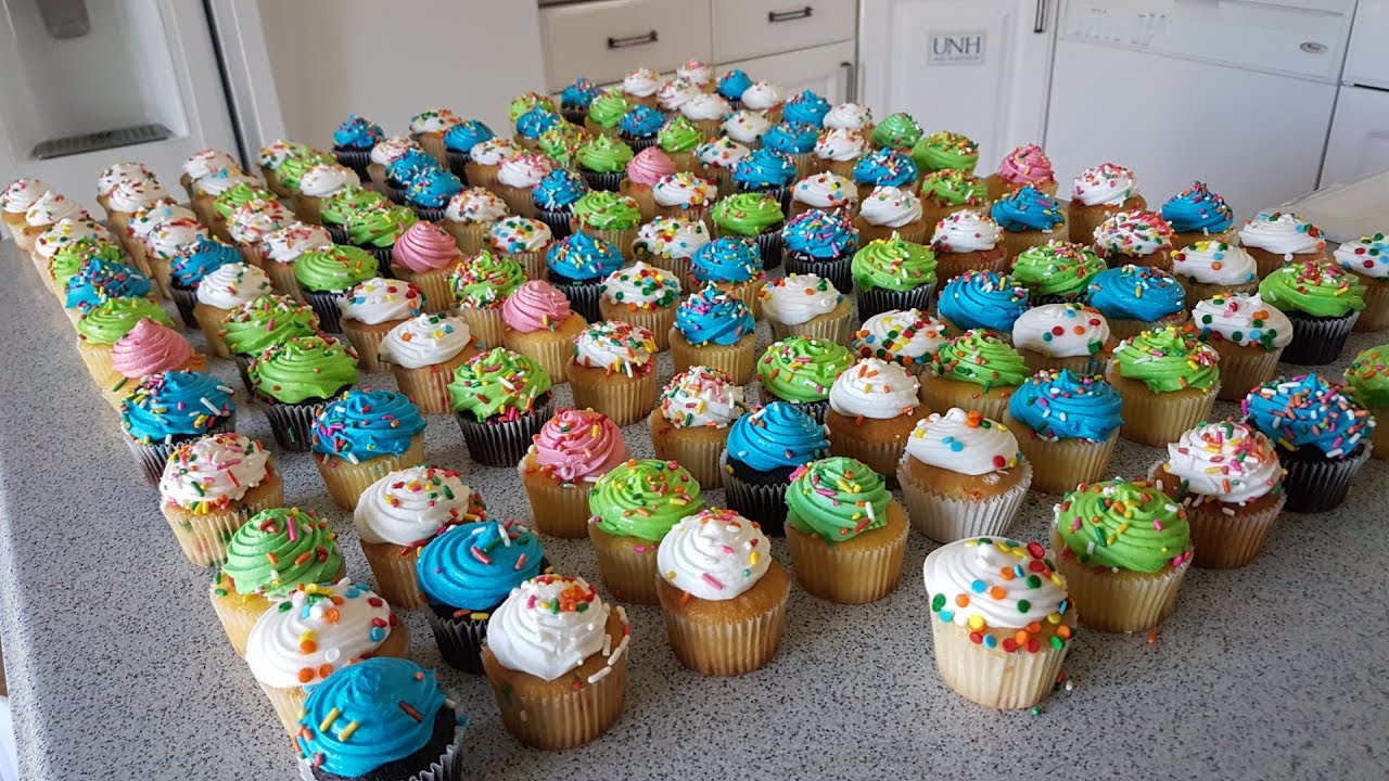 Taking on the 125 cupcake challenge!