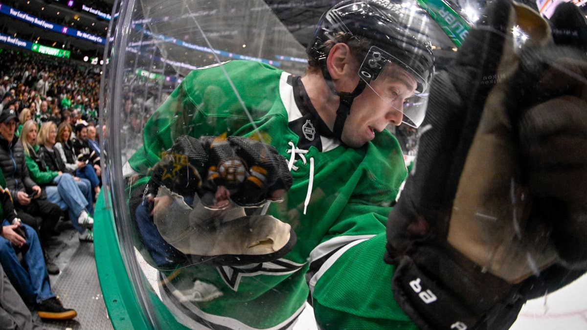 Stars announce Nils Lundkvist news after 'deep' facial cut in Game 4