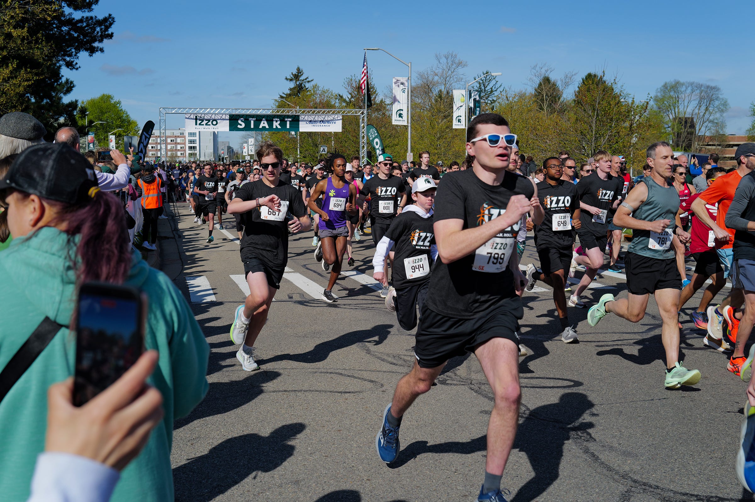 Izzo Run/Walk/Roll breaks participation record on 'gorgeous' spring day