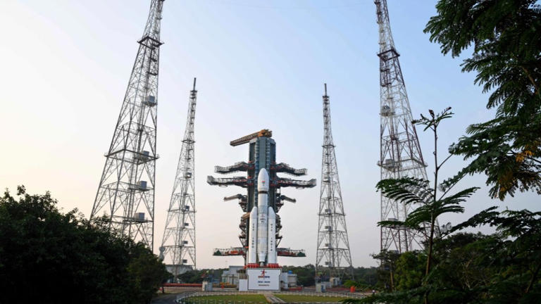 India to set up 7 space labs in universities to train next-gen rocket ...