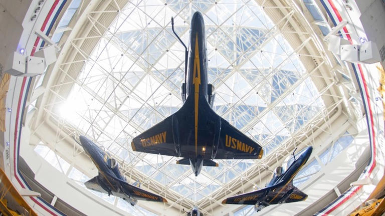 There's a reason the Blue Angels started flying the A-4 fighter jet ...