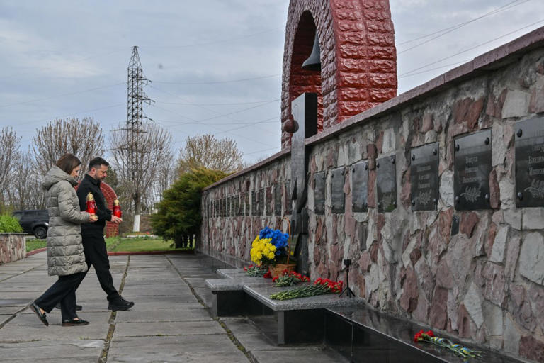 Zelensky marks 40th anniversary of Chernobyl disaster with warning on ...