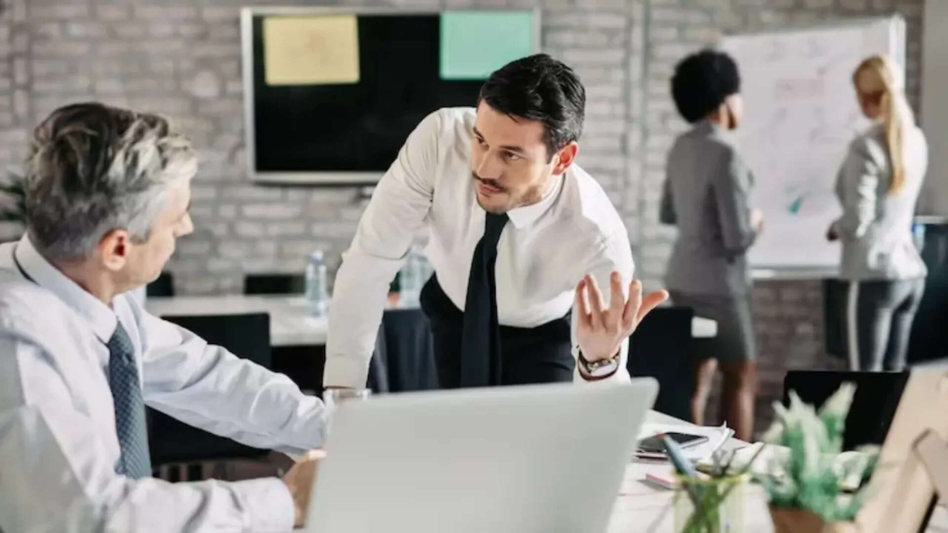 Why leadership often attracts 'dark' personality traits: A new study ...