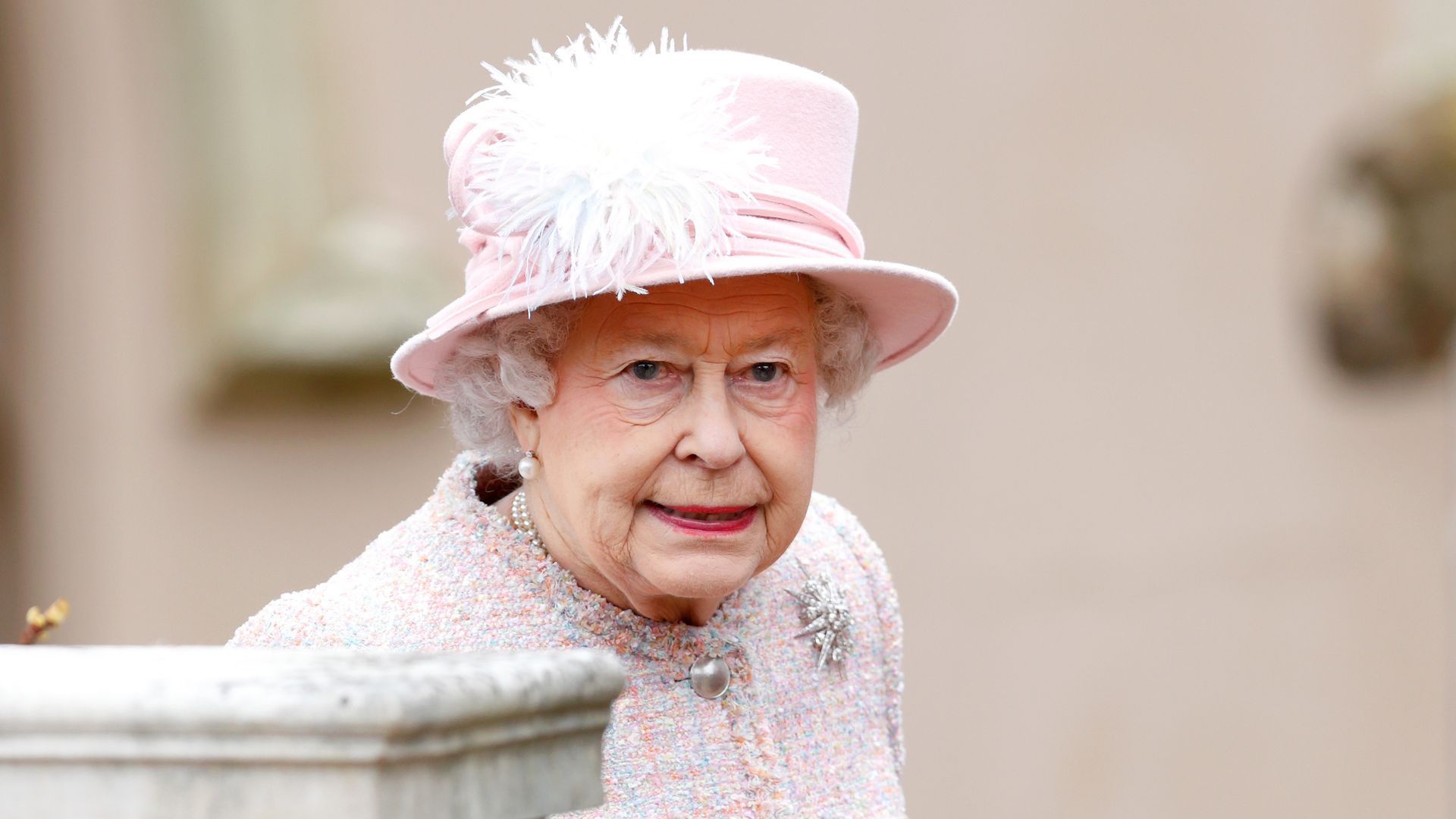 Queen Elizabeth II’s Pancake Recipe: The one treat that broke her ...
