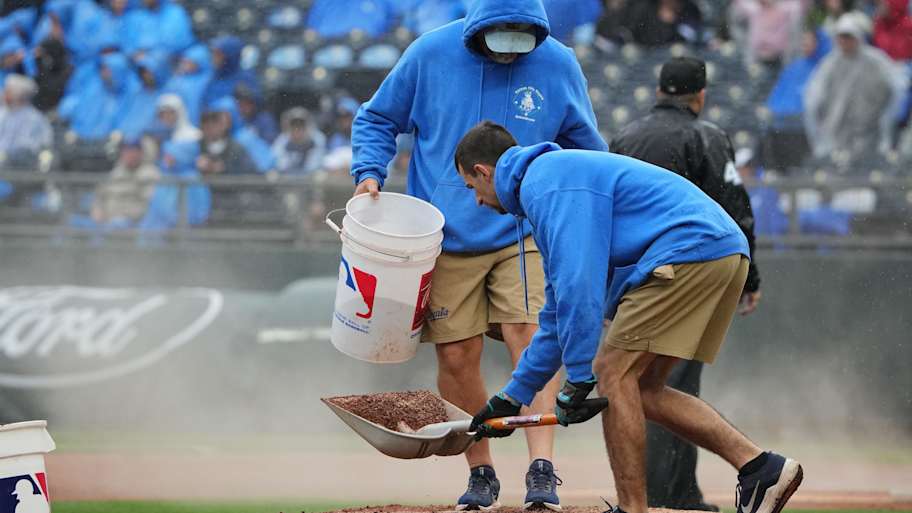 Angels vs. Royals rain delay, April 26: Updates, start time, full details