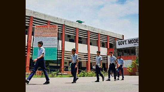 Class 10 CBSE board examinations: Round two begins May 15, 1,752 UT ...