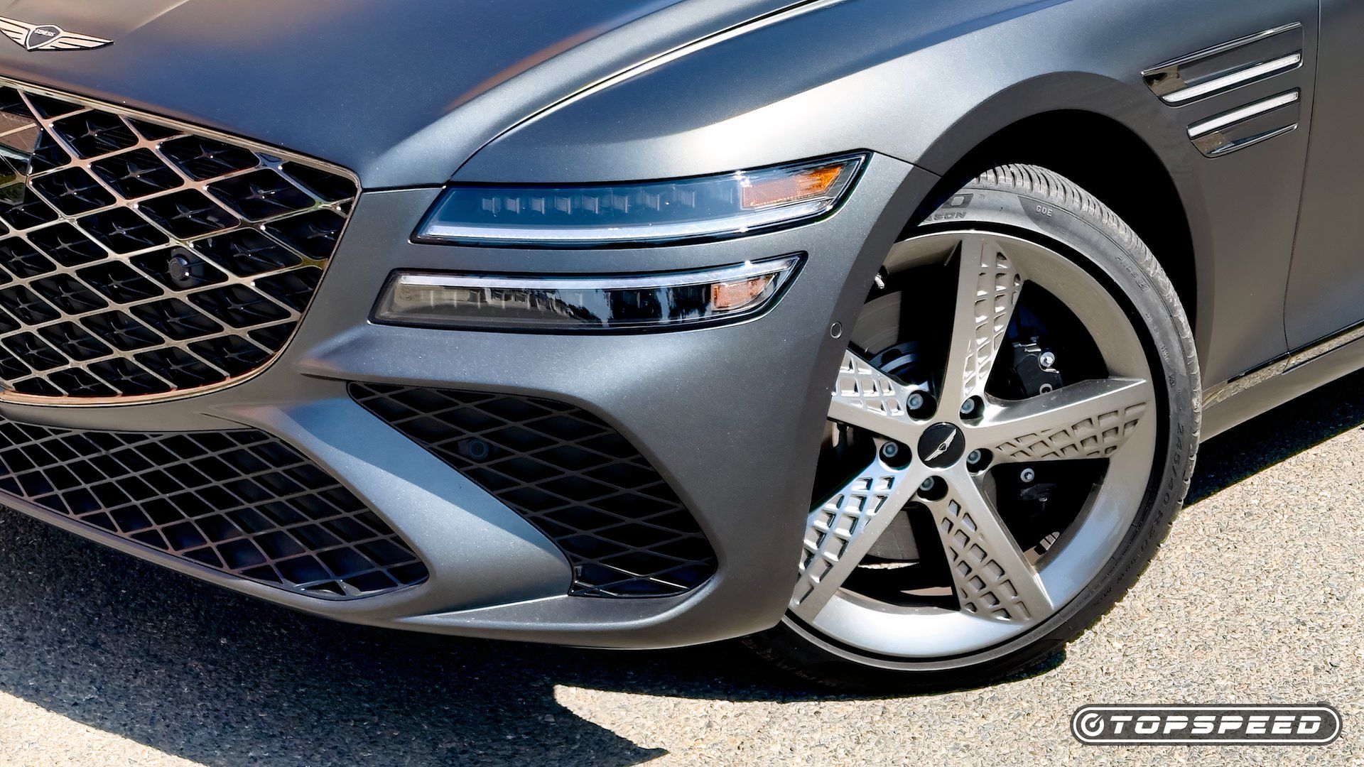 The Genesis G80: A luxury sedan alternative to Mercedes-Benz