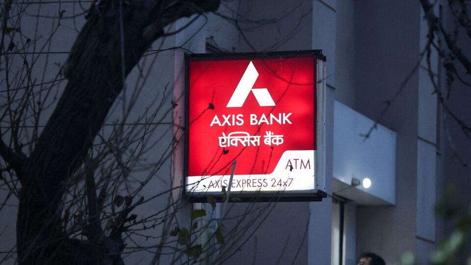 Axis Bank share price tumbles 5% after Q4 results: Should you still buy ...