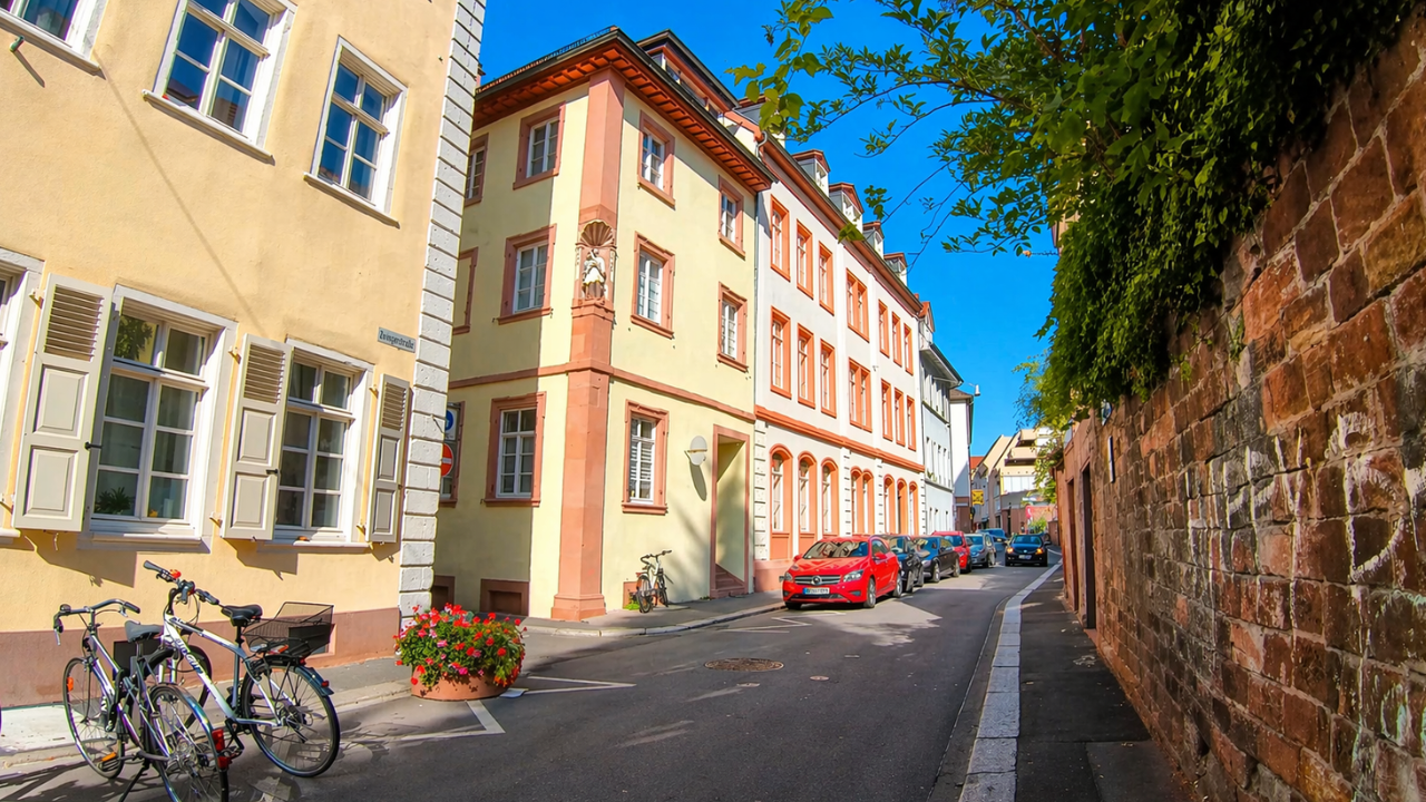 Discovering Heidelberg’s historic streets in Germany (4K)