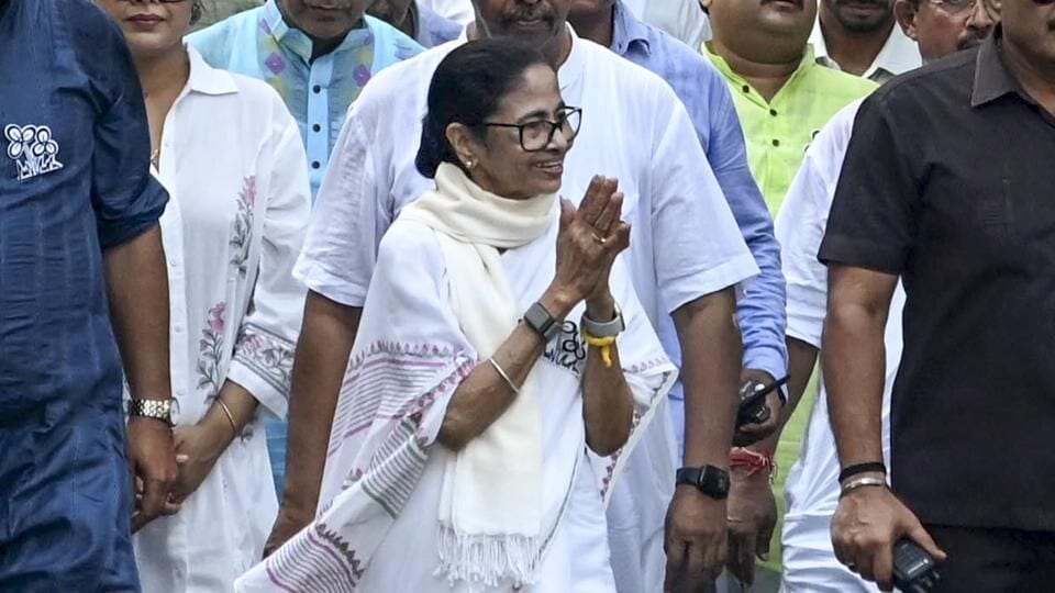 Gurugram wishes smooth elections in West Bengal: Viral meme sparks ...