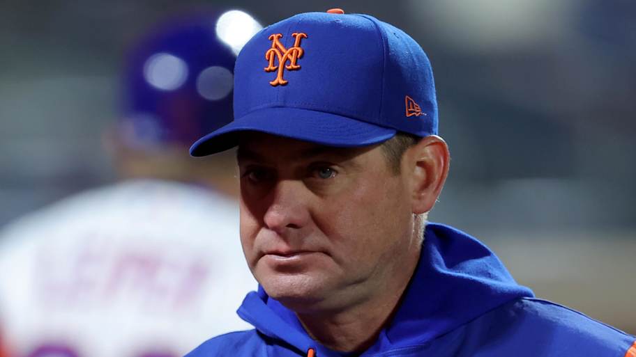 Mets' Carlos Mendoza reacts to Alex Cora firing
