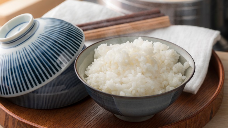 14 reasons your homemade fried rice never tastes as good as takeout
