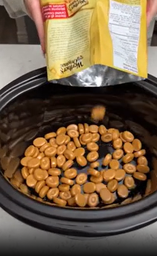 Creamy crockpot hot chocolate perfect for cozy nights