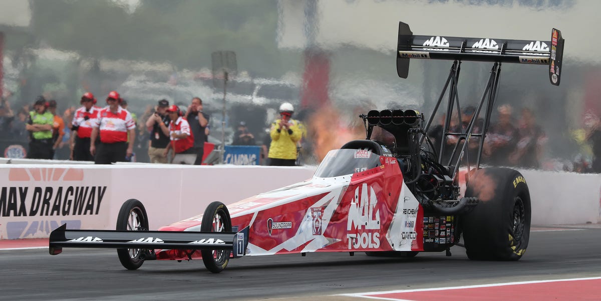 Kalitta sets zMAX Dragway record, wins NHRA 4-Wide Nationals