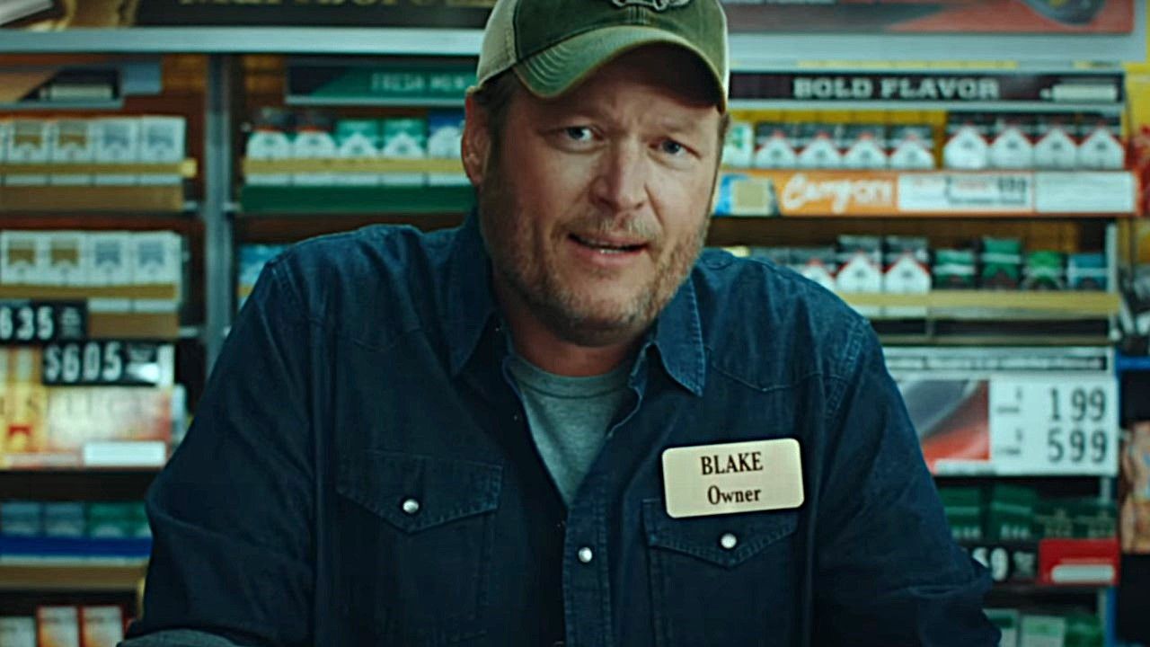 The very on-brand way Blake Shelton maintains his ‘sanity’ amidst his ...