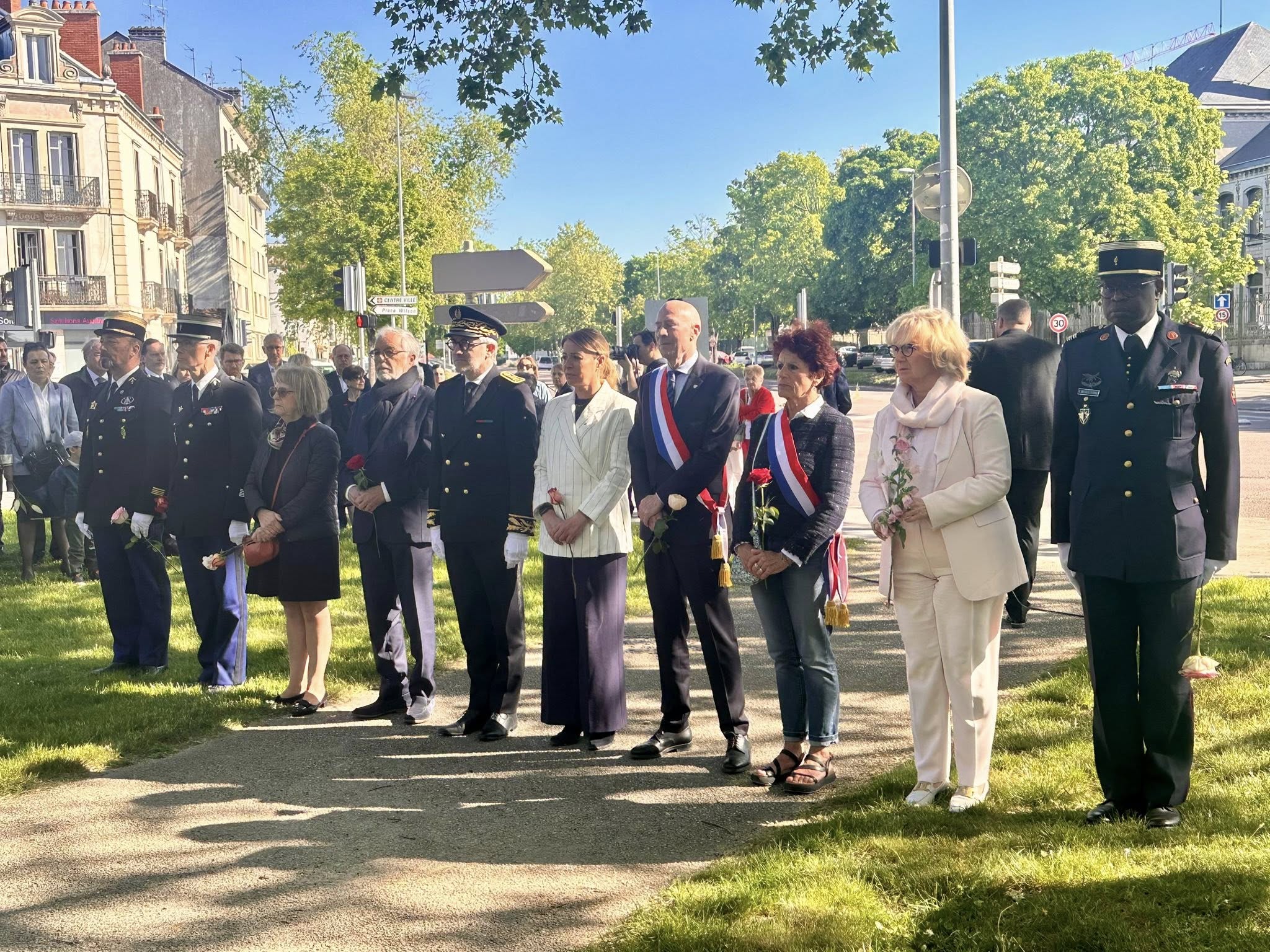 Dijon : une cérémonie de mémoire et de transmission en hommage aux déportés