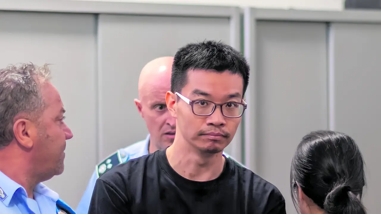 Xu Zewei, il cittadino cinese arrestato a Malpensa per spionaggio, è ...