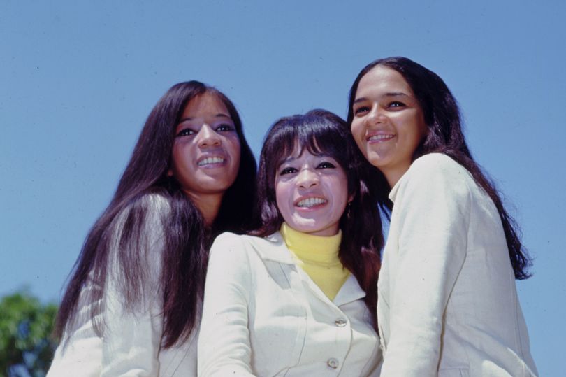 The Ronettes star dies as tributes paid to last surviving member of ...