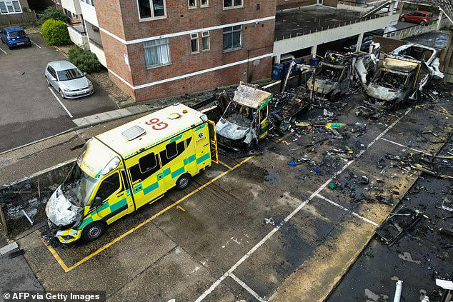 Counter-terror police make further arrest of man, 37, in Devon after ...