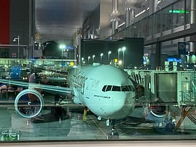 Clark Airport’s makeover: Second runway set to ramp up capacity in ...