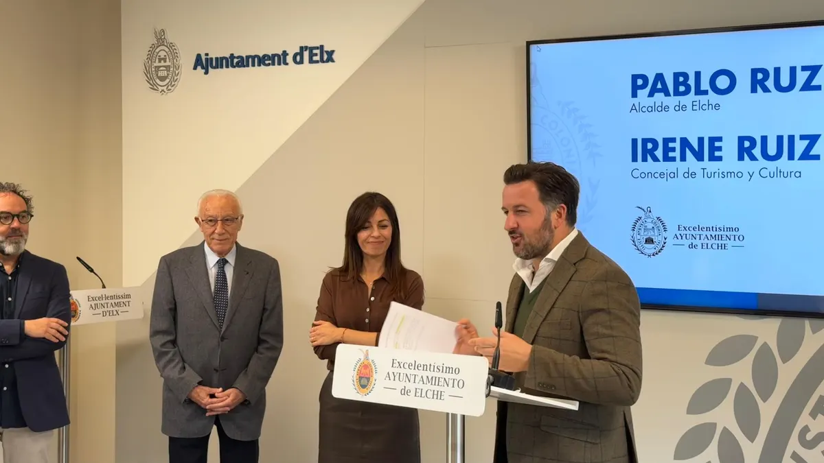 El alcalde de Elche (Alicante), hospitalizado por una indisposición