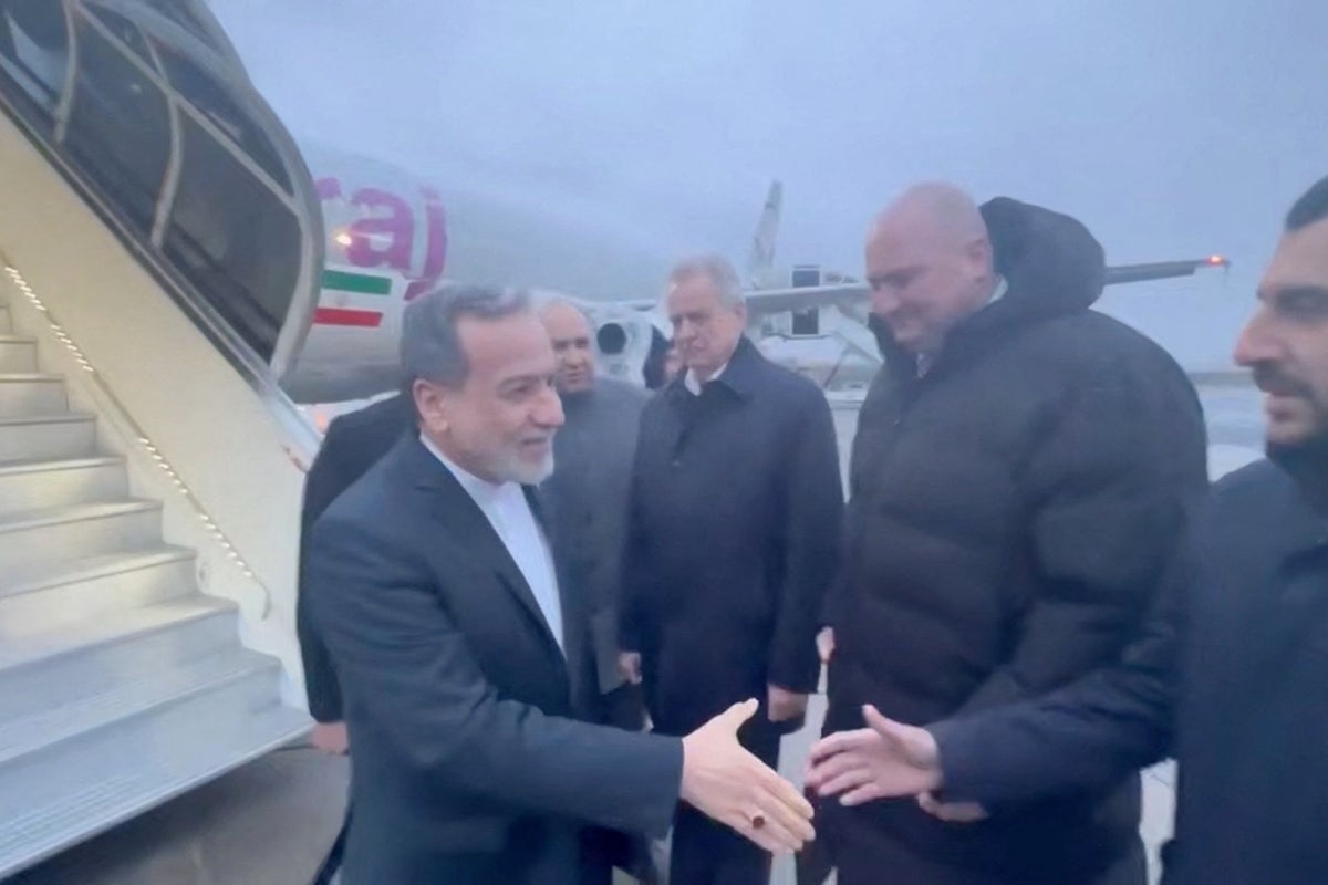 Iran-US war latest: Putin to meet with Tehran’s foreign minister