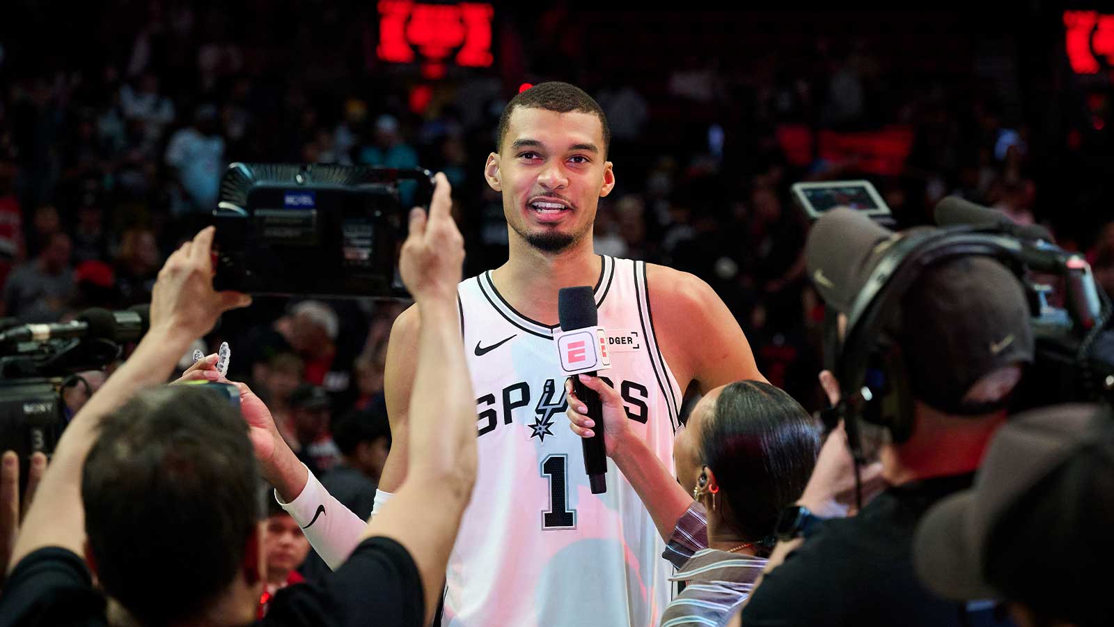 Spurs’ Victor Wembanyama shouts out unheralded MVP after Game 4 win vs ...