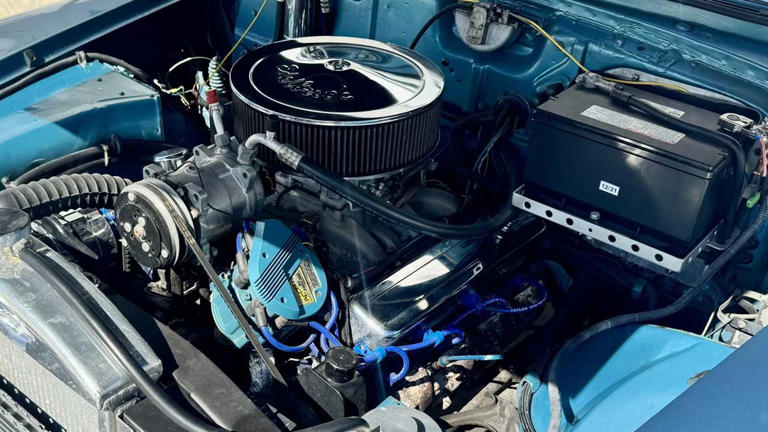 Why hot rodders worship the Cadillac 472 and 500 V8