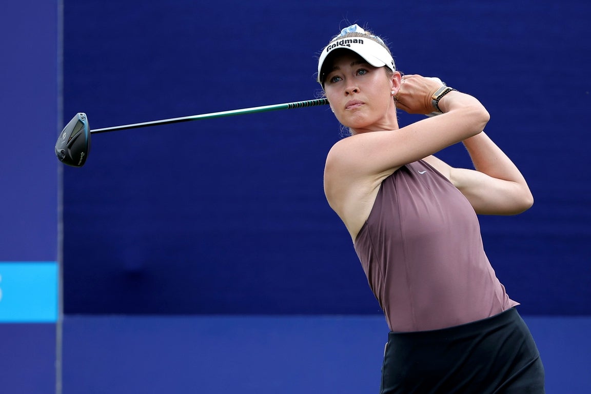 Incredible pictures of pro golfers and athlete models Kelly Norda and ...