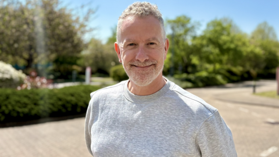 Relationship patterns lead to social media success